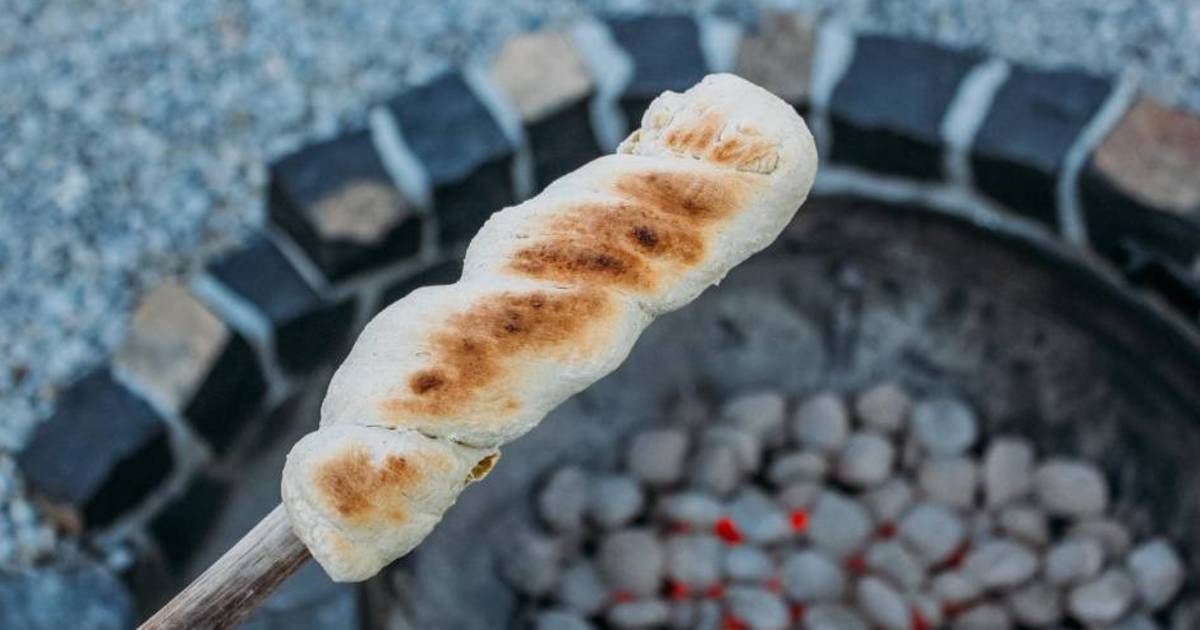 Haga usted mismo pan en un palito: instrucciones y receta